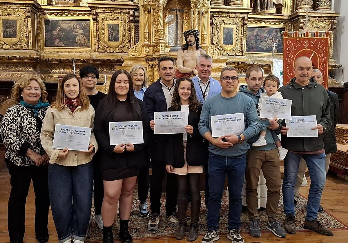 La Vera Cruz reparte los de premios de fotografía y dibujo | La Rioja
