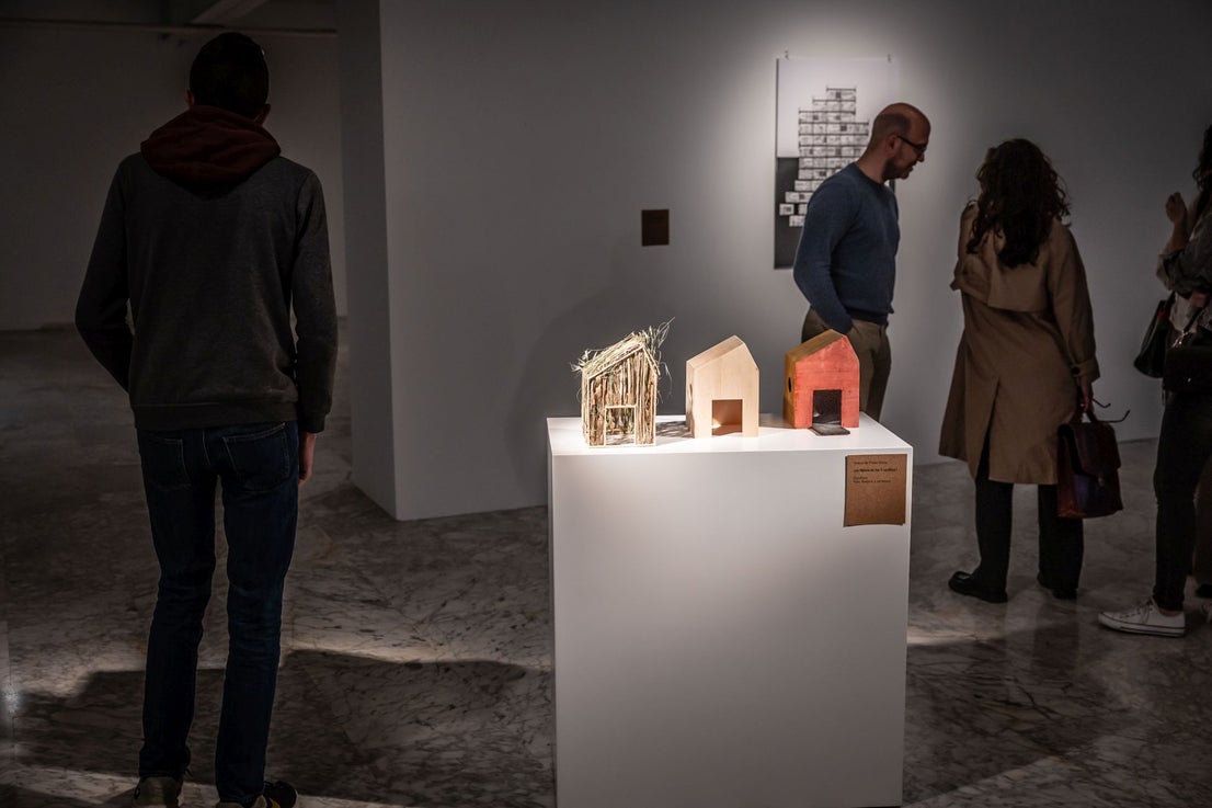 Las imágenes de la exposición 'Falso techo' en la Esdir | La Rioja