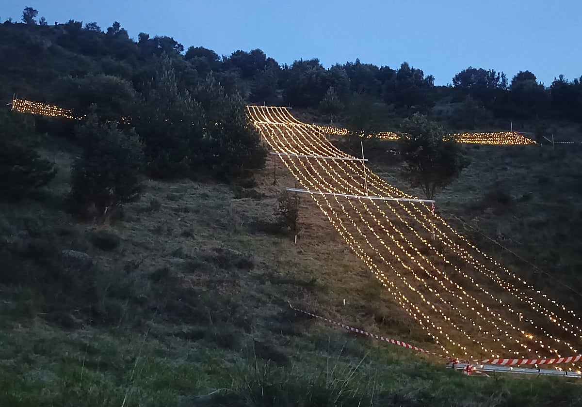 Una gran cruz de LED conmemora la batalla de Clavijo | La Rioja