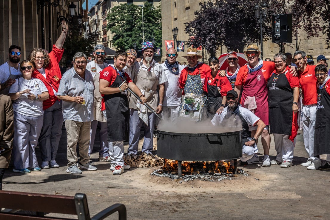 Mil raciones de toro guisado para despedir San Bernabé desde Portales ...