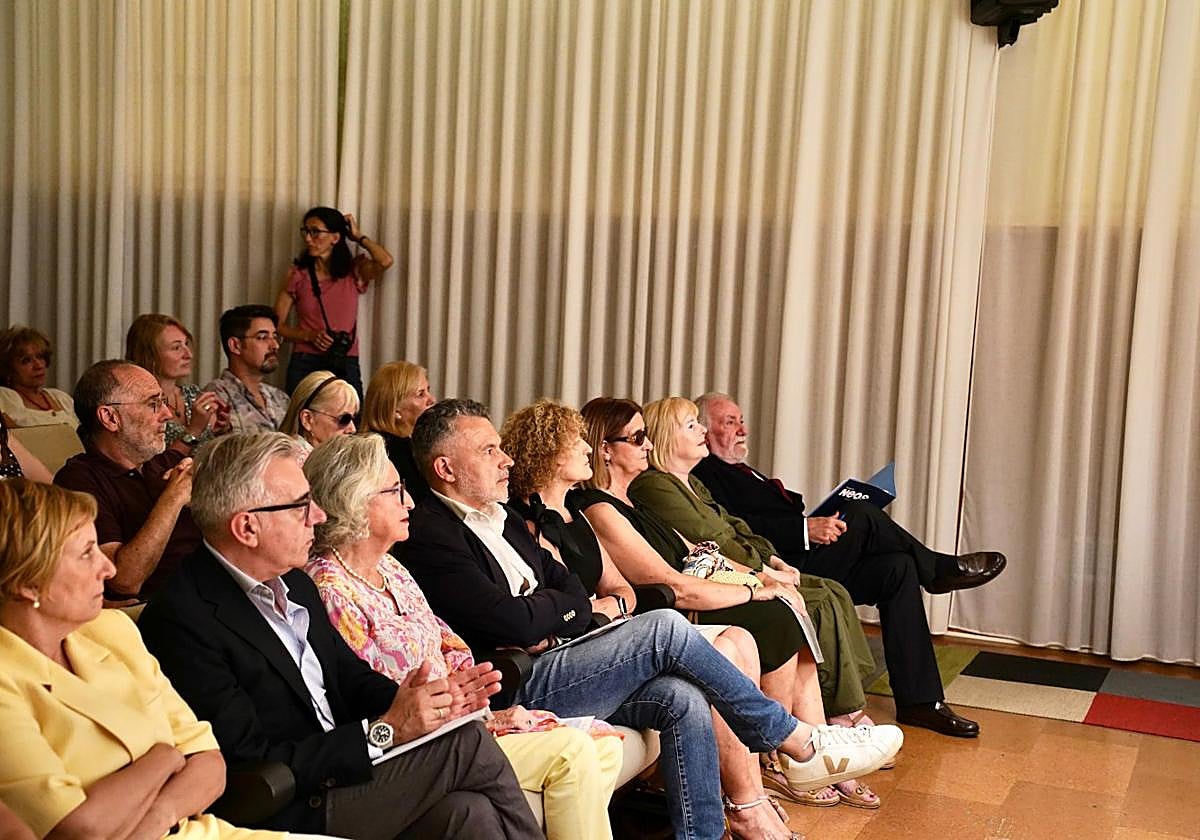 Las víctimas «son la única verdad», insiste Mayor Oreja | La Rioja