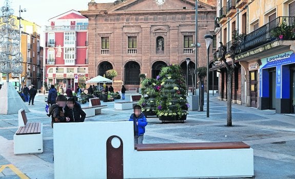 Las dos versiones de una plaza | La Rioja