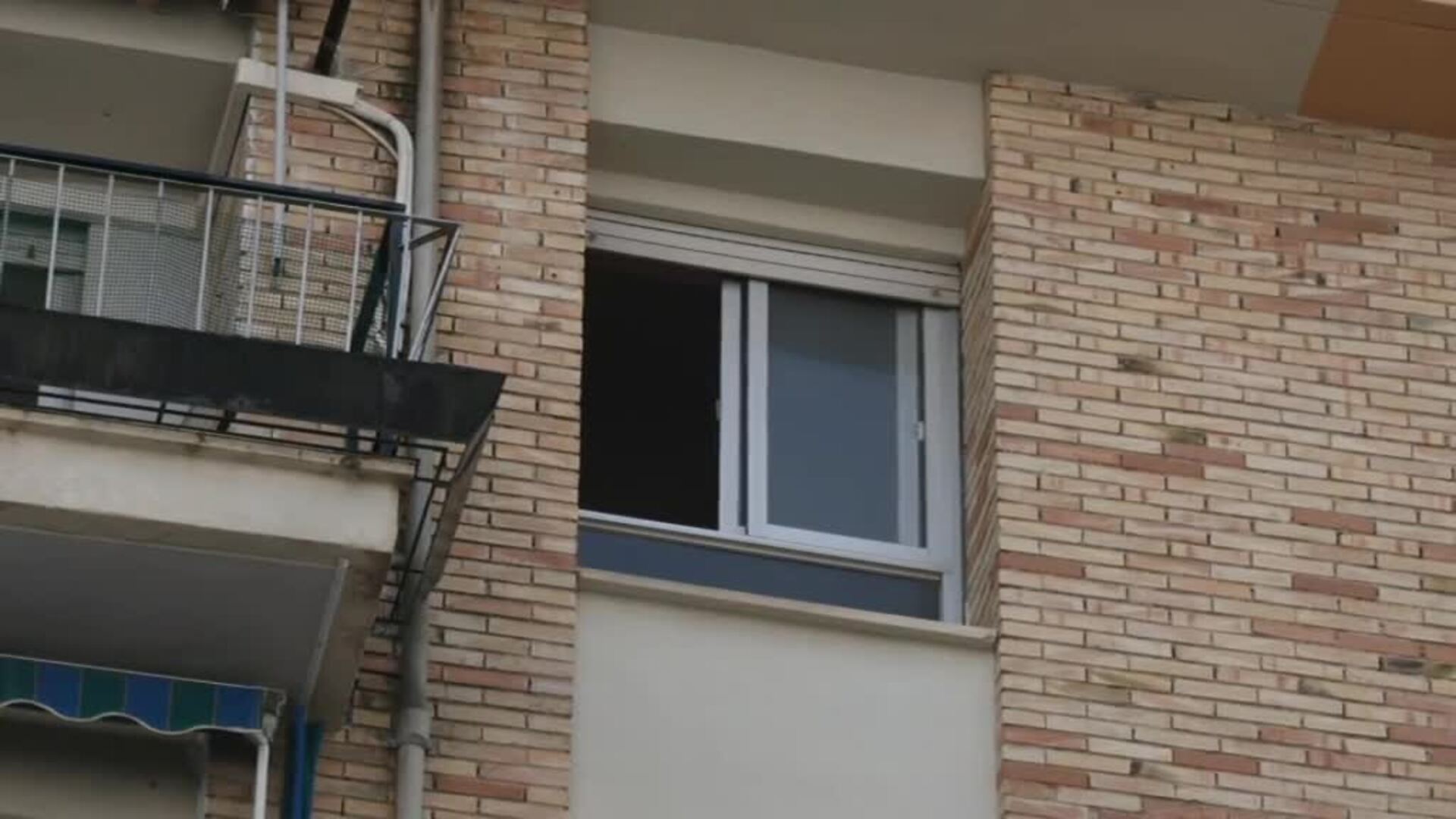 Un hombre mata a su pareja y se precipitándose desde un quinto piso en Alcoy | Las Provincias