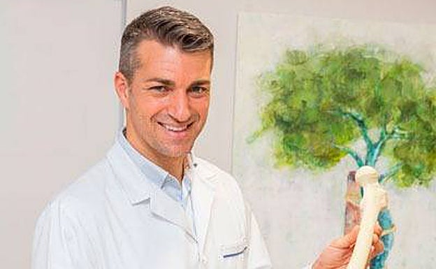 El médico de Carlos Alcaraz opera a un canterano del Levante | Las ...