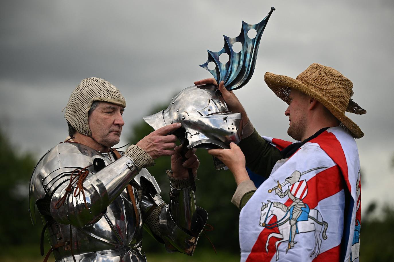 Viaje a la Edad Media con torneos de caballeros y justas legendarias ...