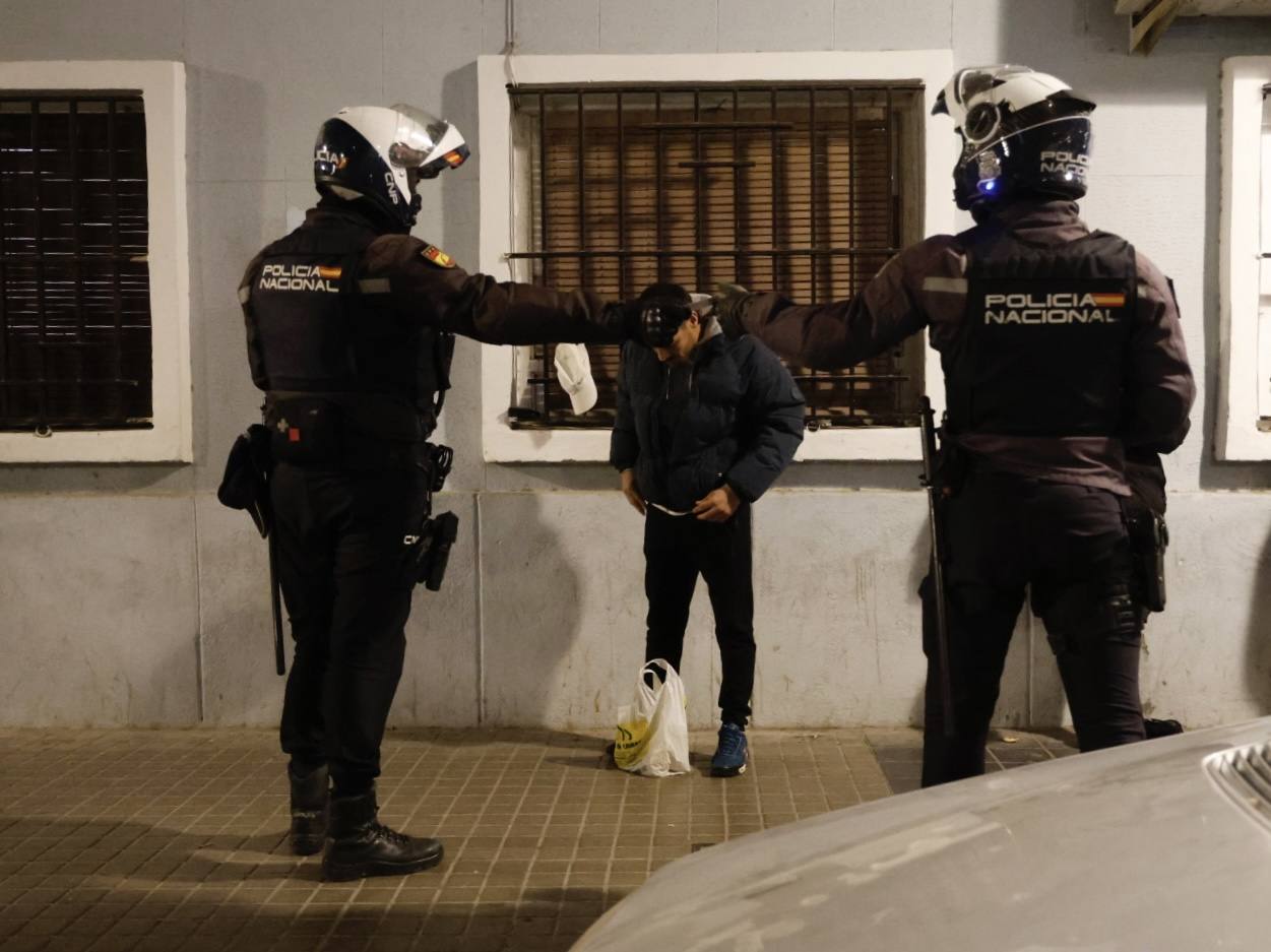 Nueva redada en el barrio de Orriols | Las Provincias