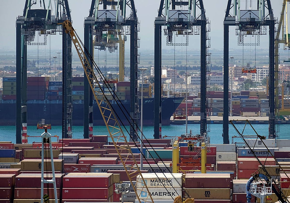Puerto de Valencia | El Puerto de Valencia amplía un mes el plazo para ...