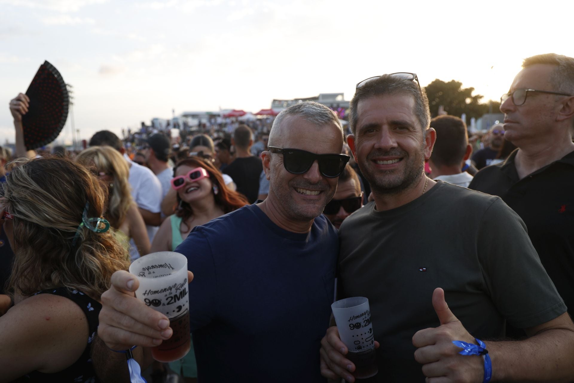 La Marina de Valencia homenajea la Ruta 90's & 2Mil | Las Provincias