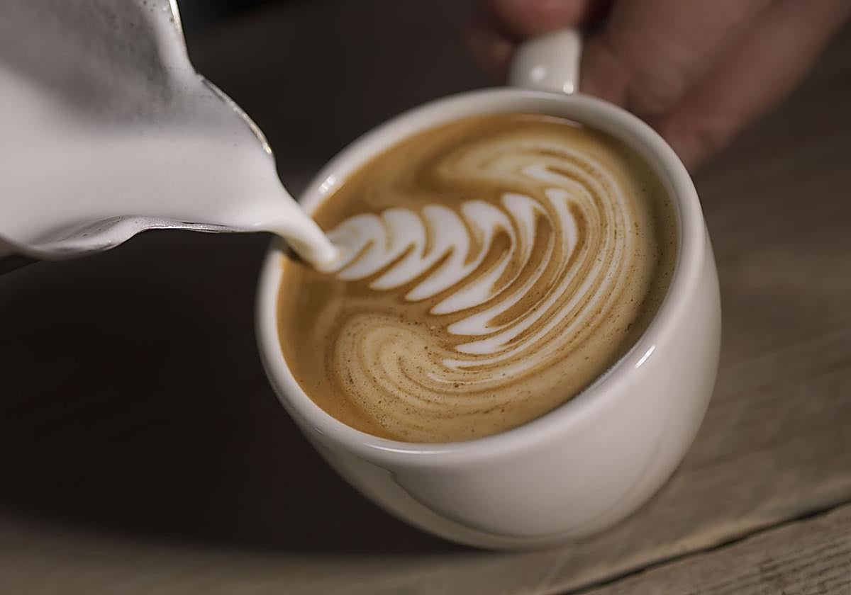 Café | Una médica explica por qué no es bueno tomar café en ayunas: «Es ...