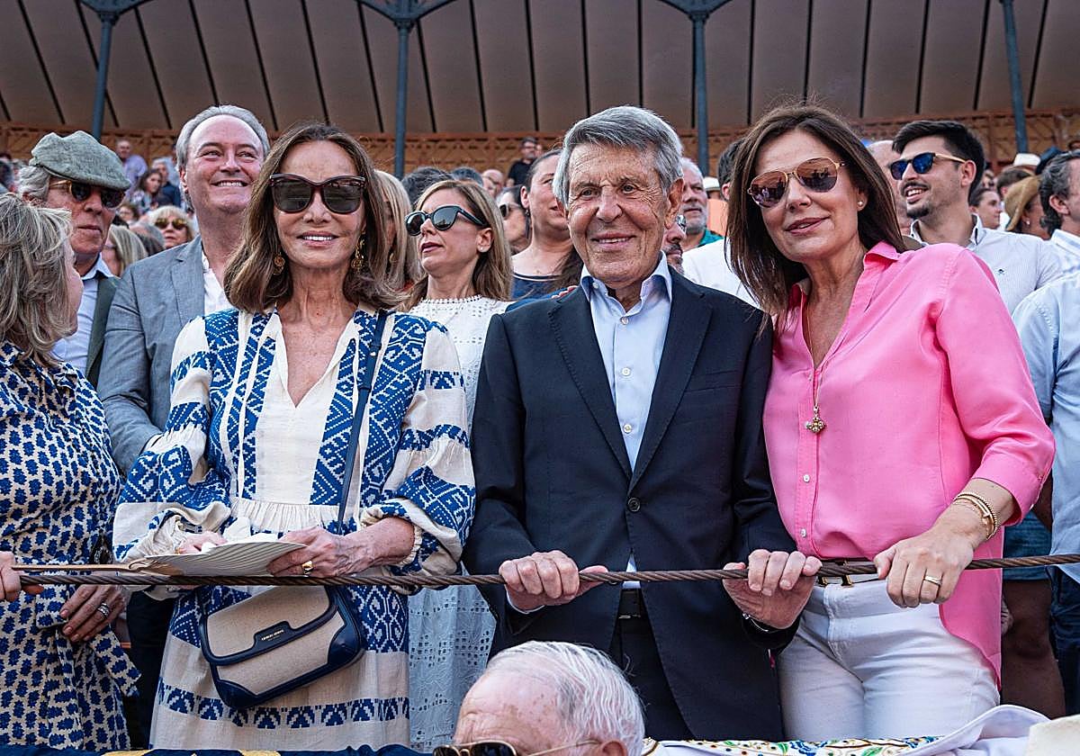 Homenaje a Colonques en Castellón | La plaza de toros de Castellón se ...