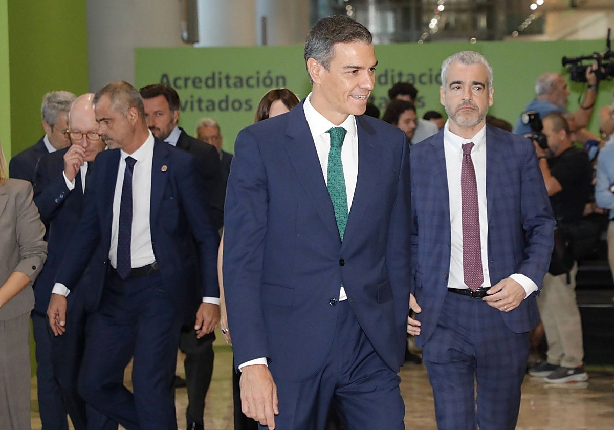 Aena confirma que el aeropuerto de Manises se ampliará entre 2027 y ...