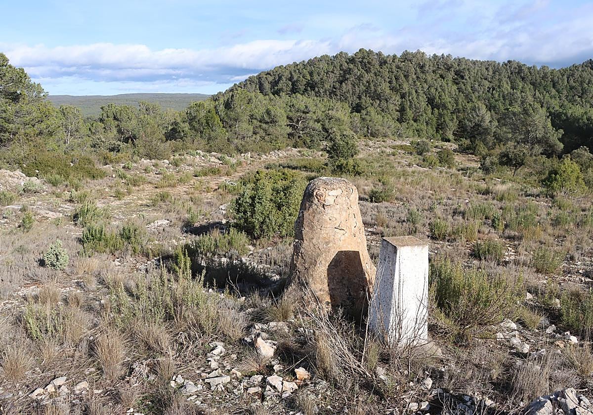 El mojón que provocó la disputa entre dos reinos | Las Provincias