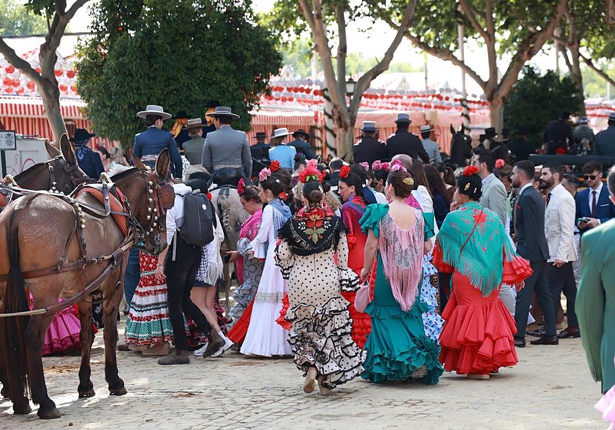 Feria de Abril Sevilla 2026 | Guía completa de la Feria de Abril de ...