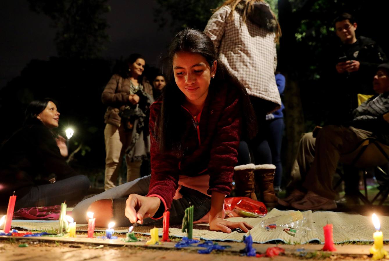 Fotos: Noche de velitas | La Verdad