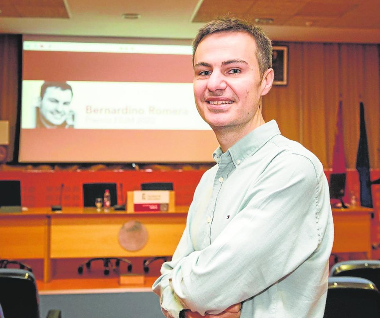La Facultad de Informática de la UMU entrega su premio FIUM a ...