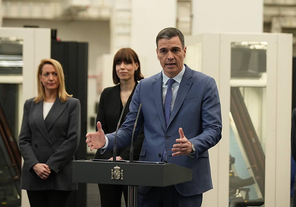 Sánchez anuncia que Navantia contratará a más de 1.500 trabajadores en ...