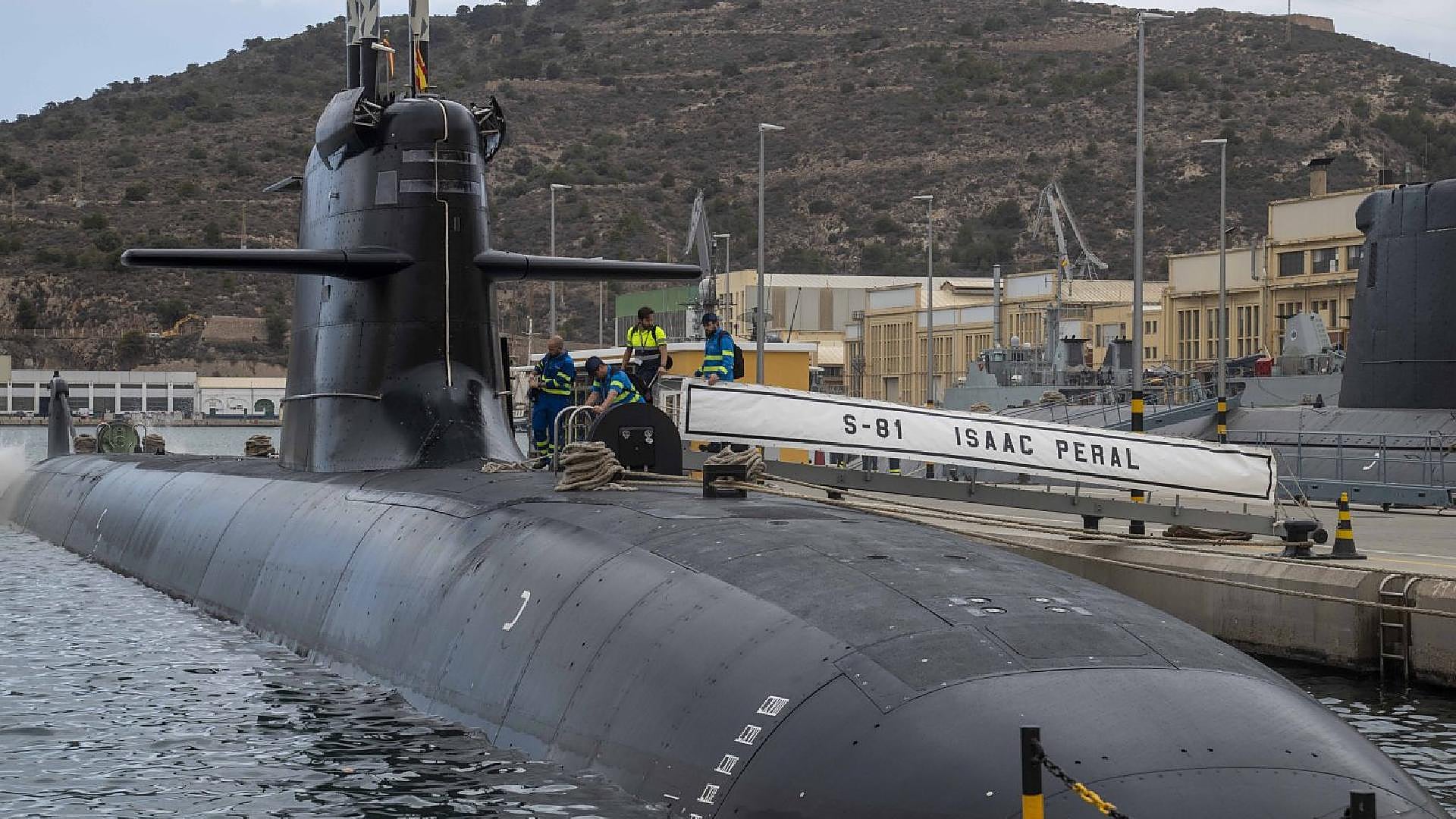 La plantilla de Navantia elude cualquier responsabilidad en los retrasos del submarino S-82 | La ...