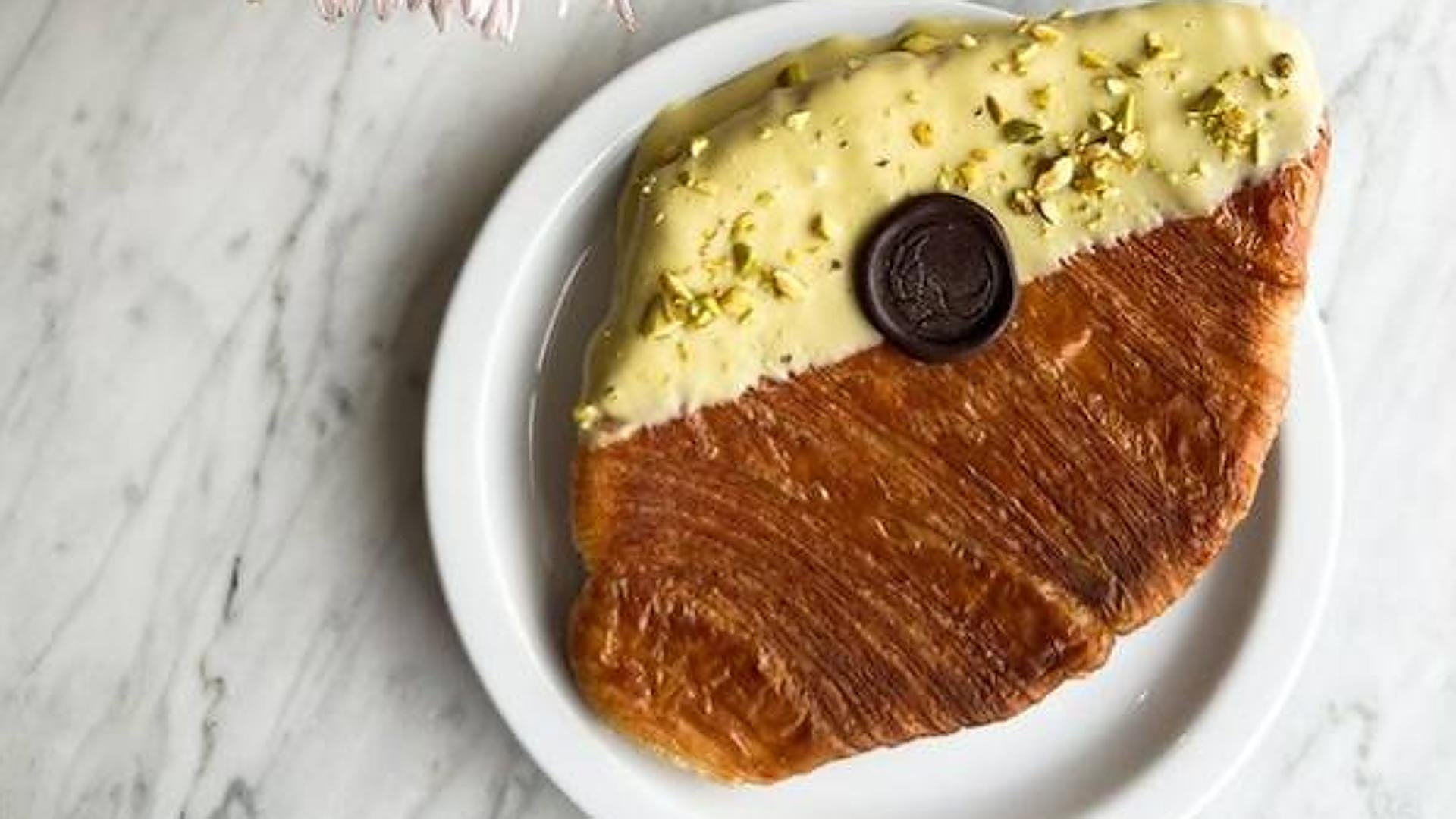 Cómo hacer en casa el 'flat croissant', el nuevo dulce hojaldrado que ...