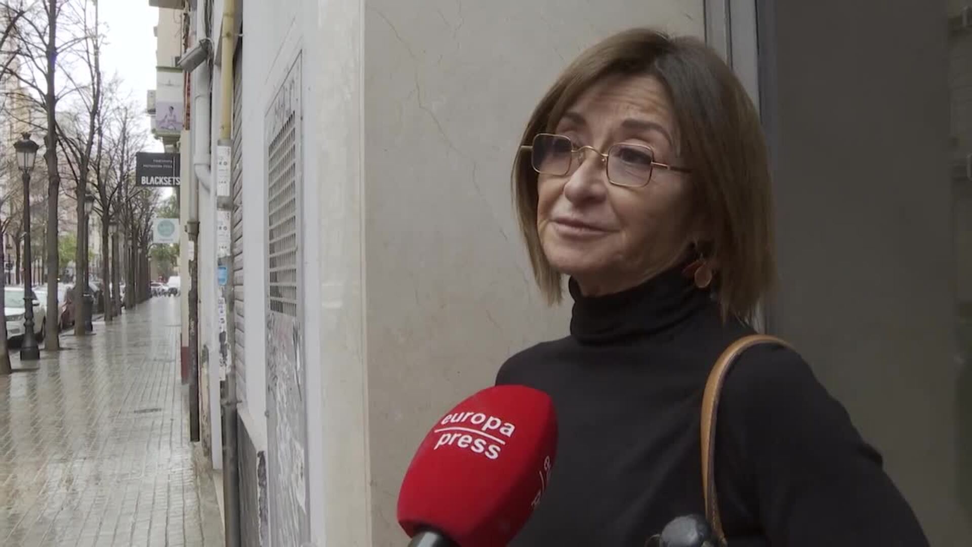 Un fallecido y dos mujeres hospitalizadas tras un incendio en Valencia | La Verdad