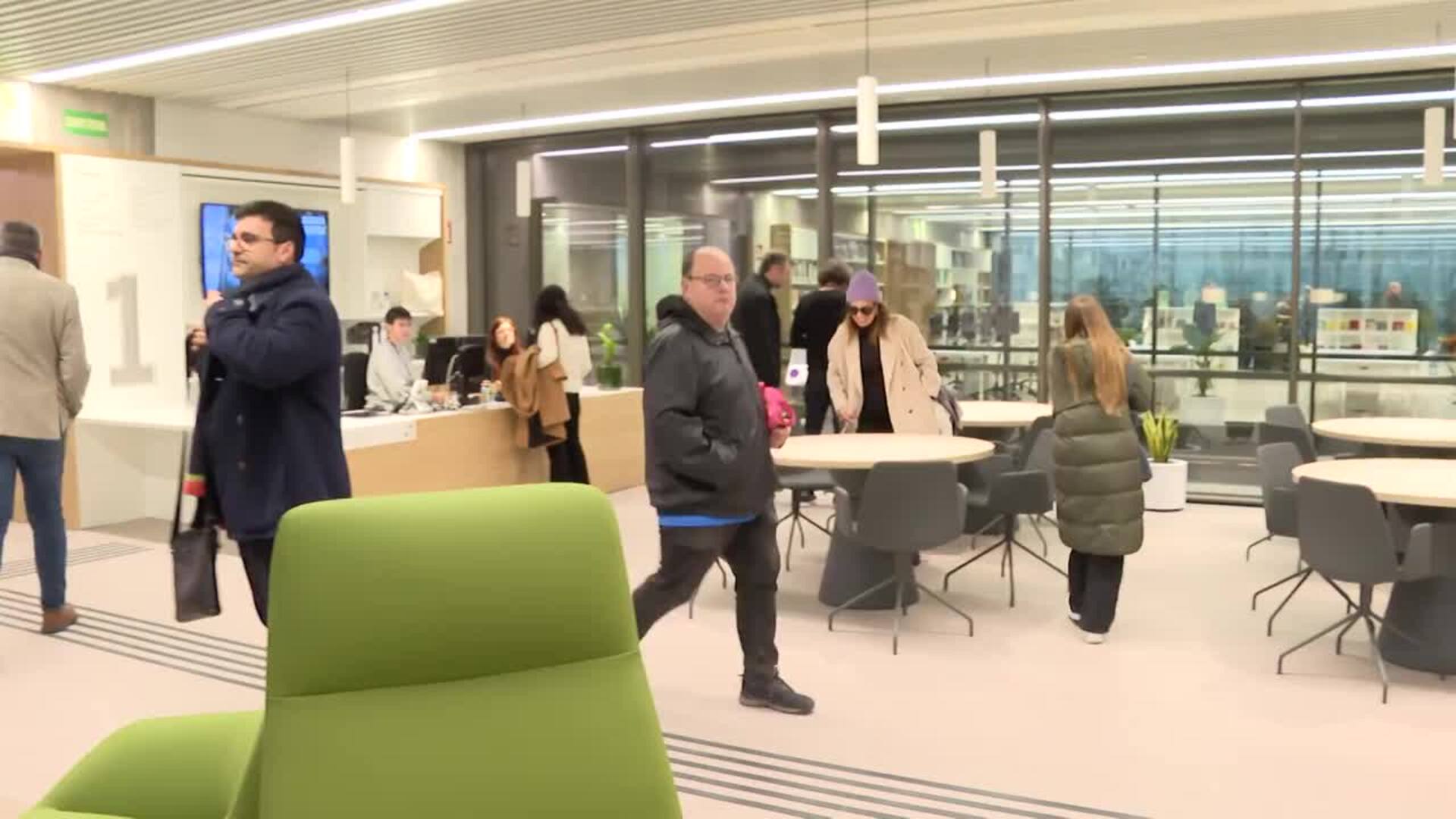 Barcelona estrena la nueva Biblioteca Sarrià - J.V.Foix especializada en cultura digital | La Verdad