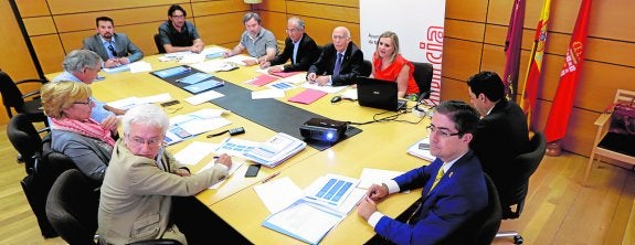 La Mesa Del Empleo Arranca Pensando En La Economía Social Y Los