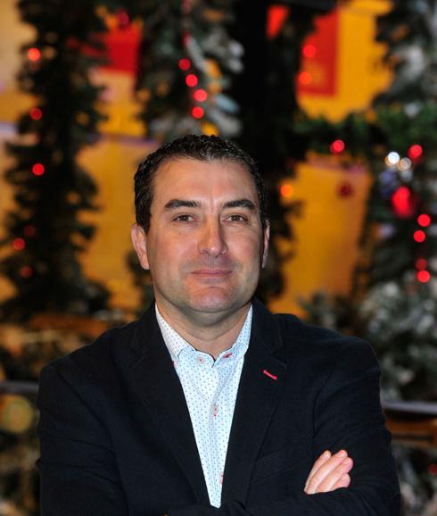 Javier Arenas, elegido nuevo presidente de los Moros y Cristianos | La ...