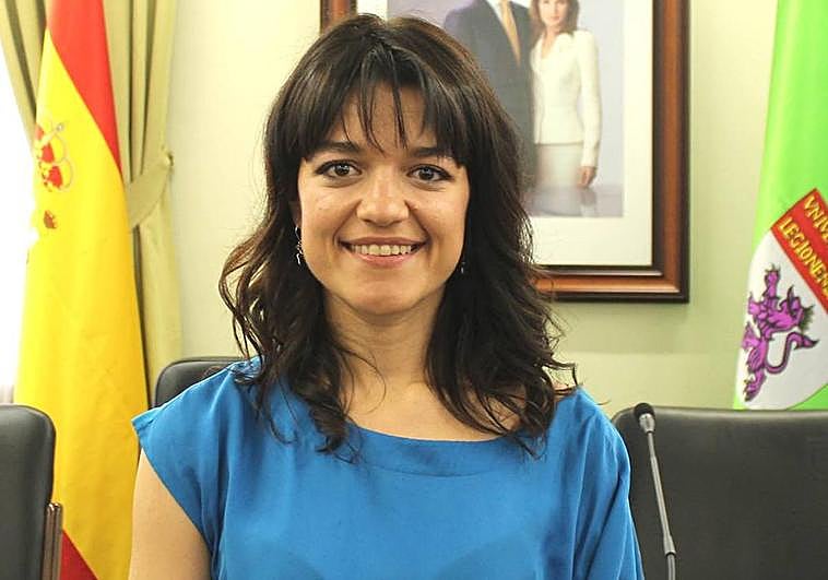 S: María Fernández Raga será la nueva Jefa de Protocolo de la ULE ...