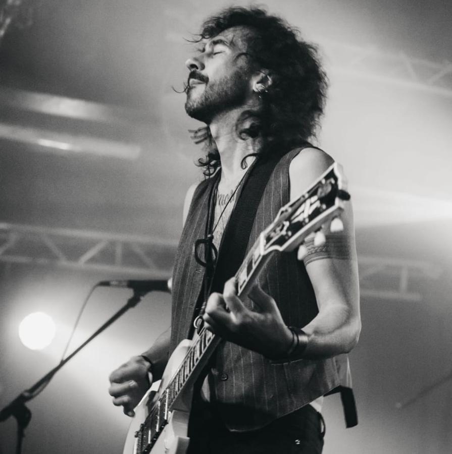 Poncho K: «Utilizo las canciones para decir lo que quiero y luego la ...