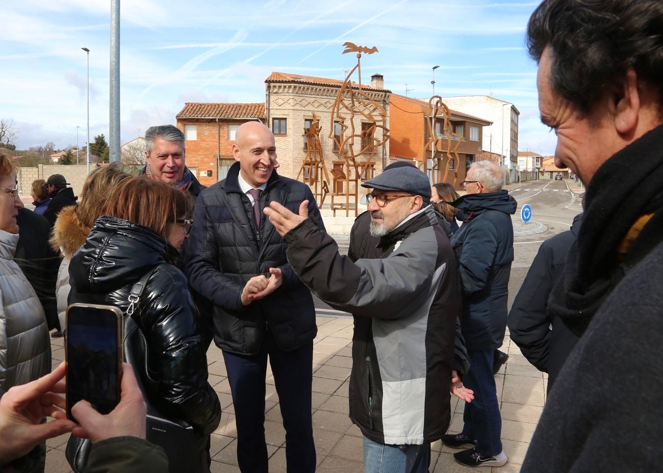 Fotos: Nueva escultura para Armunia | leonoticias.com