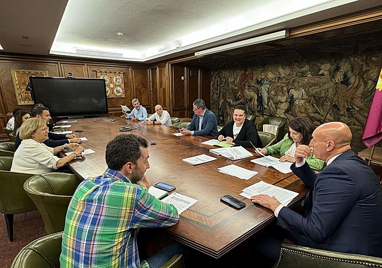León y Armunia sellan su nueva colaboración desde 2025 | leonoticias.com
