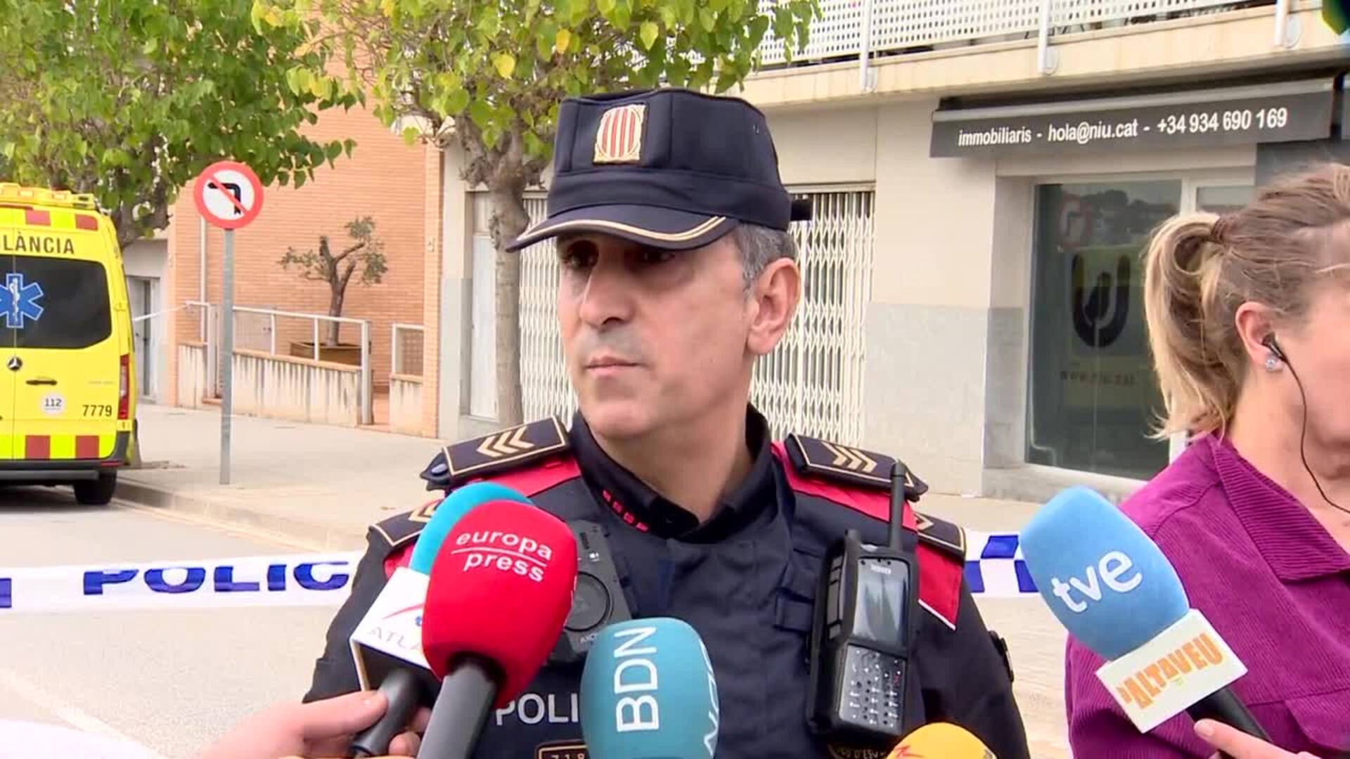 Realizan el levantamiento del cadáver del hombre asesinado con arma de fuego en Montgat ...