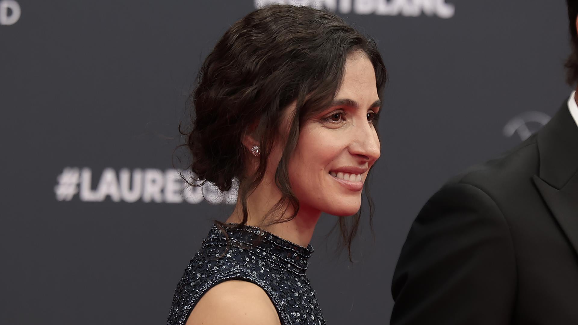 Xisca Perelló reaparece con un vestido de invitada largo tras dar a luz ...