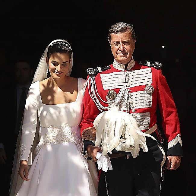 Así quiere firmar la paz el duque de Alba con su familia esta ...