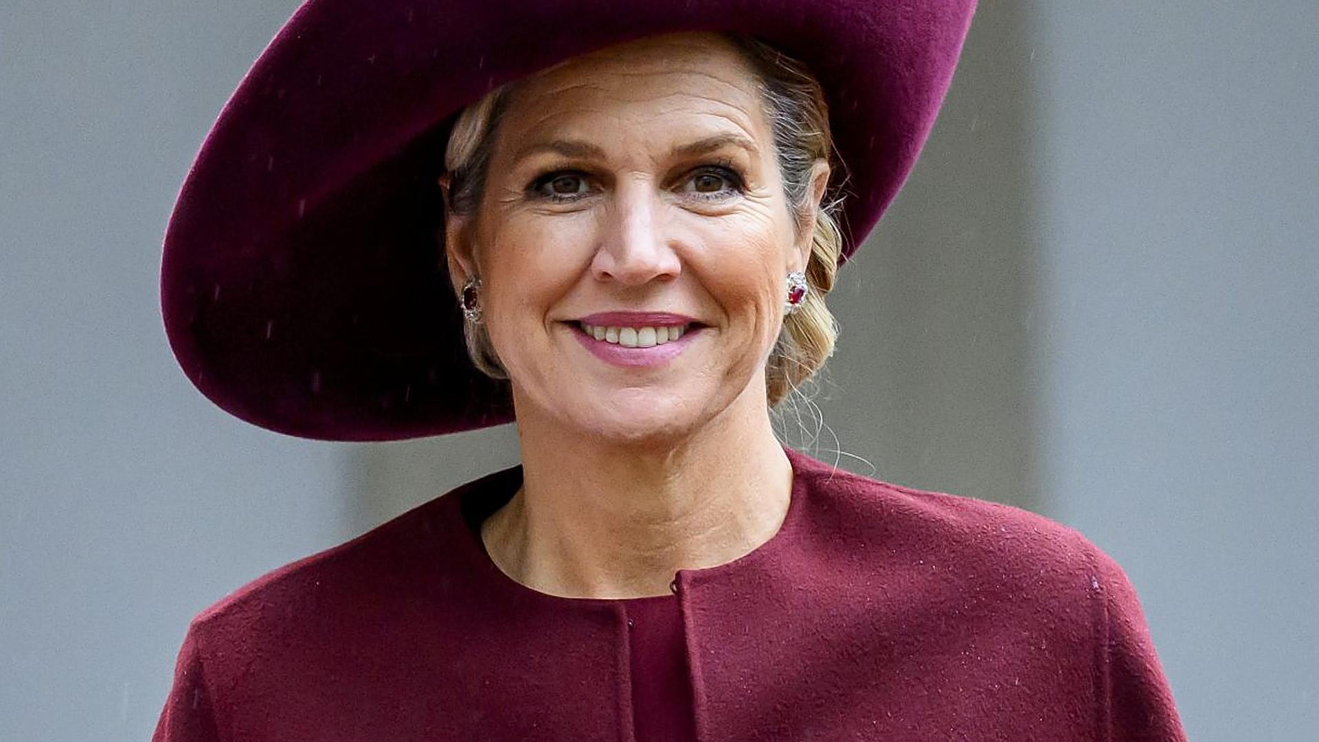 Por qué la hermana artista de Máxima de Holanda tiene miedo de volver a ...