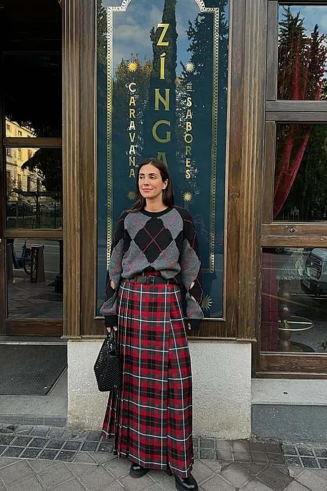 La guía definitiva para combinar la falda de cuadros tendencia y ...