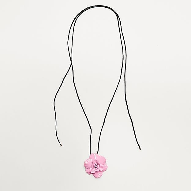 Collares de colores, el accesorio perfecto para marcar la diferencia en ...