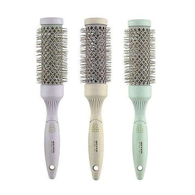 Qué es el brushing, el truco para peinarte en casa que consigue una ...