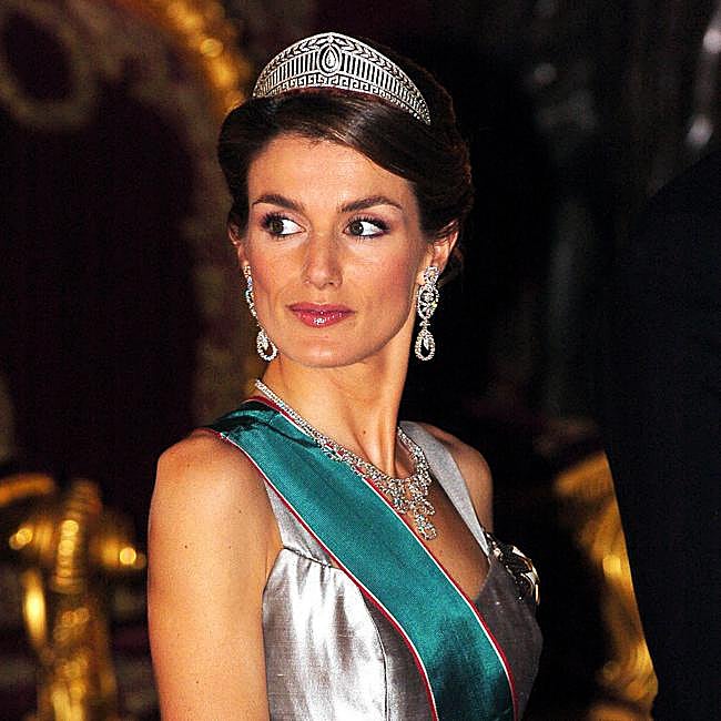 Leonor y la asignatura pendiente de la tiara: ¿cuál elegirá? | Mujerhoy