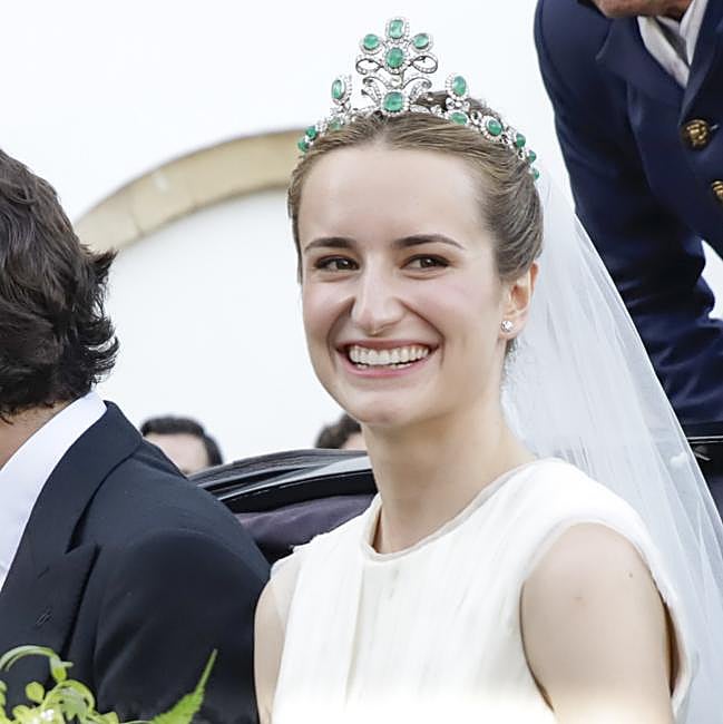 Ana Domecq y Carlota Cortina: las dos novias con tiara del fin de ...