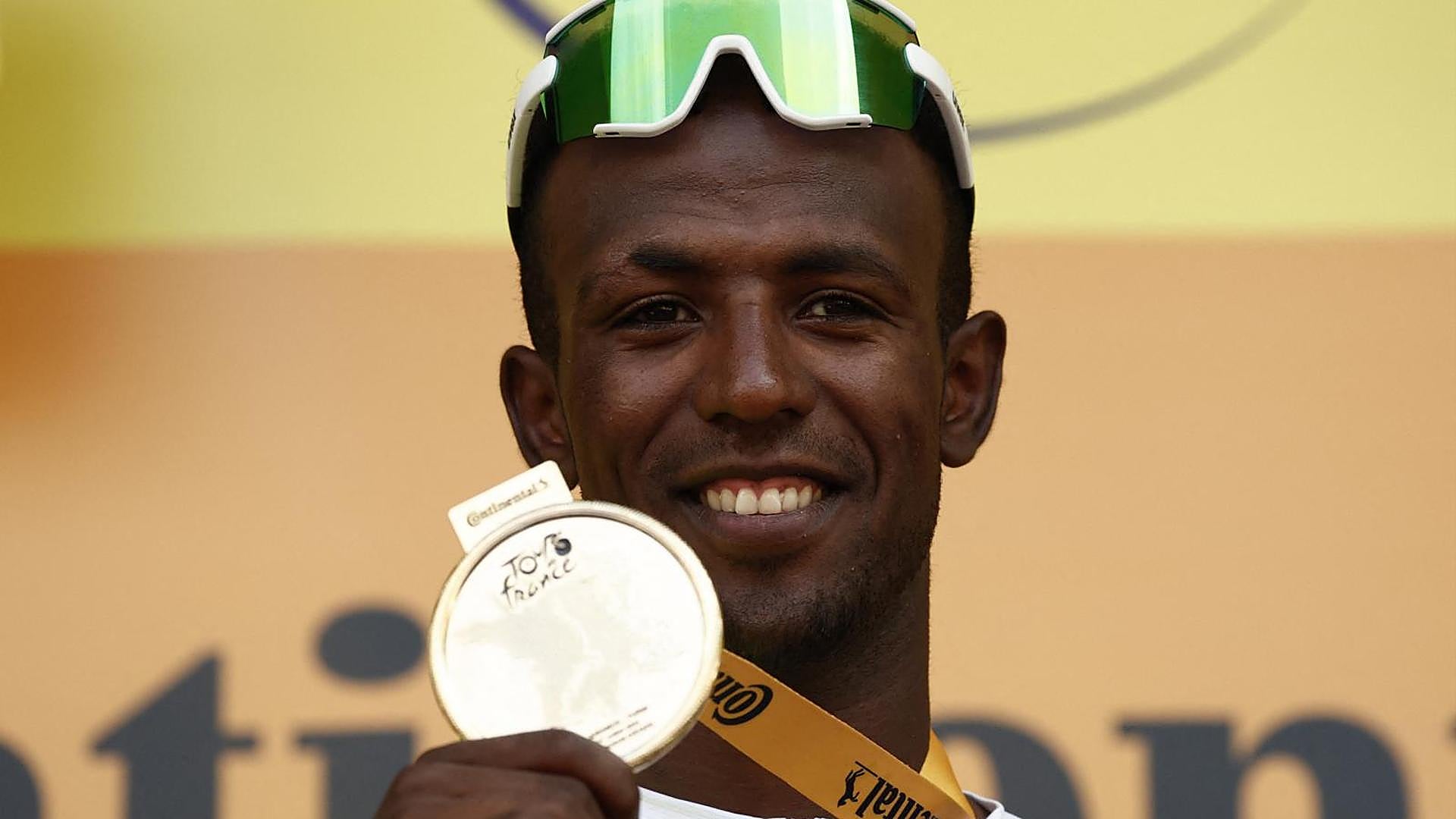 Girmay alcanza una victoria para la historia | Ideal