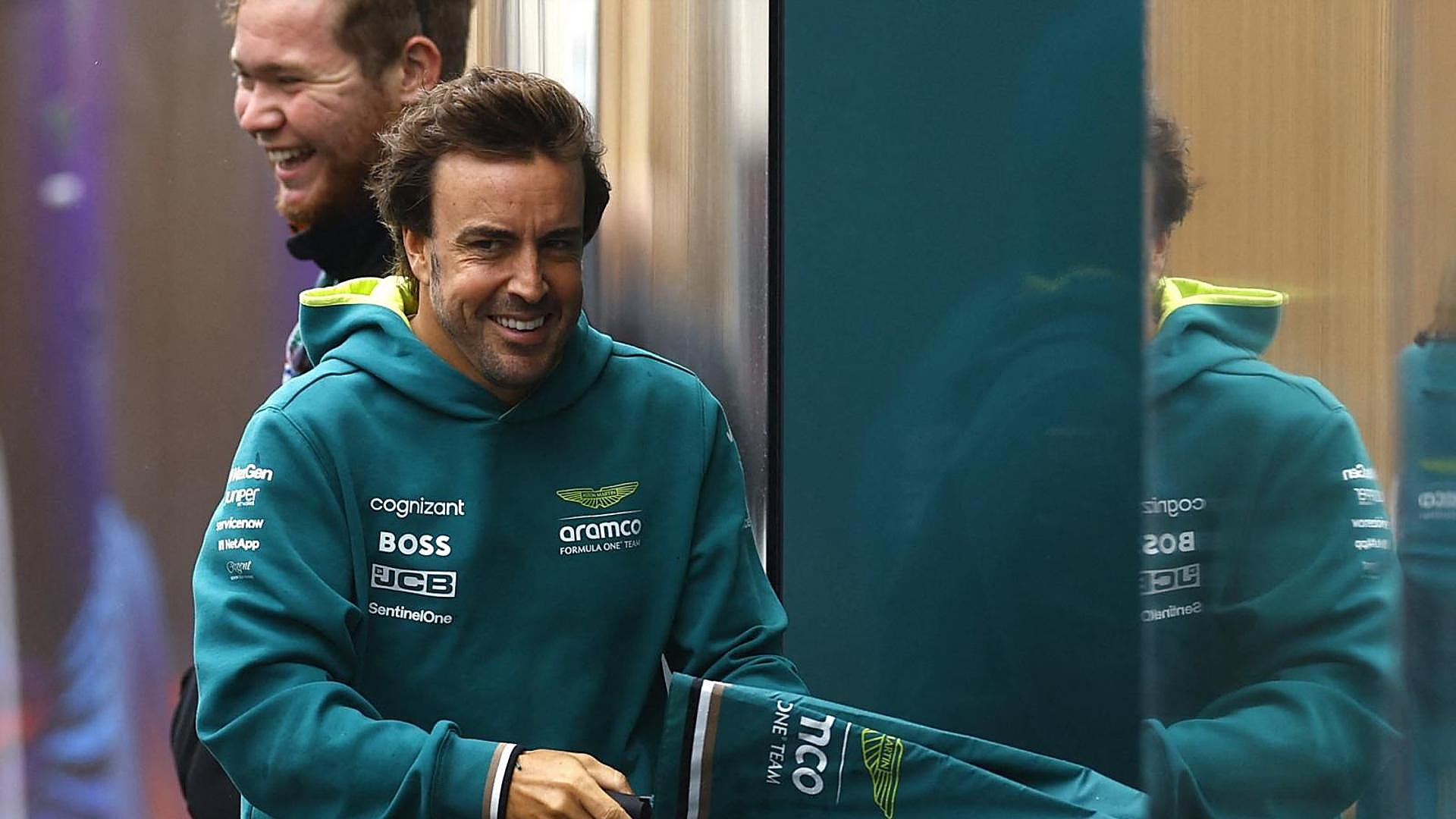 Alonso pide a Aston Martin que se mire en el espejo de McLaren | El Correo