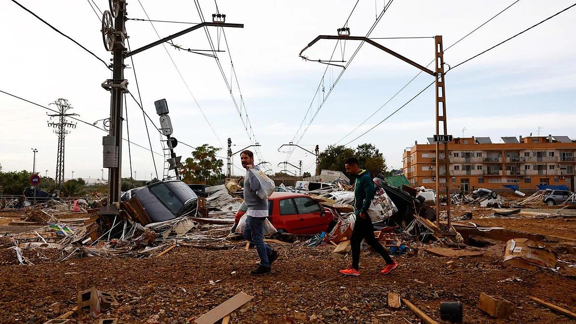 Directo | Los servicios de emergencia se afanan en encontrar ...