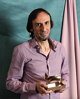 La escuela de interpretación Juan Codina despide a su fundador, acusado ...