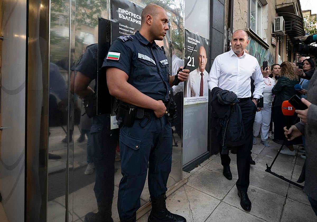Rumen Radev, nuevo primer ministro de Bulgaria: «Ha ganado la libertad ...