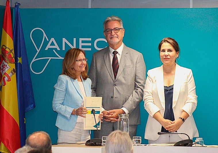 Bokep indo ngewe 2025 i reside in the US and don’t speak