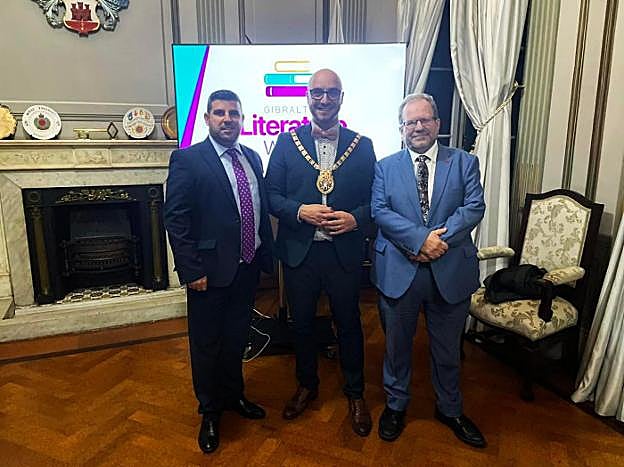 Literary week sparks plans for a Book Council and shop | Sur in English