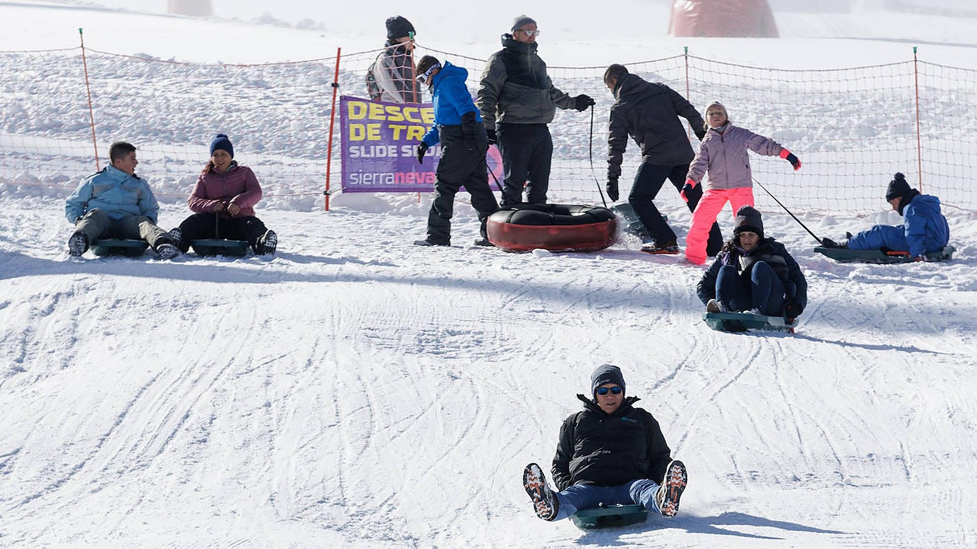 Sledging, skating and all the new activities in Sierra Nevada ...