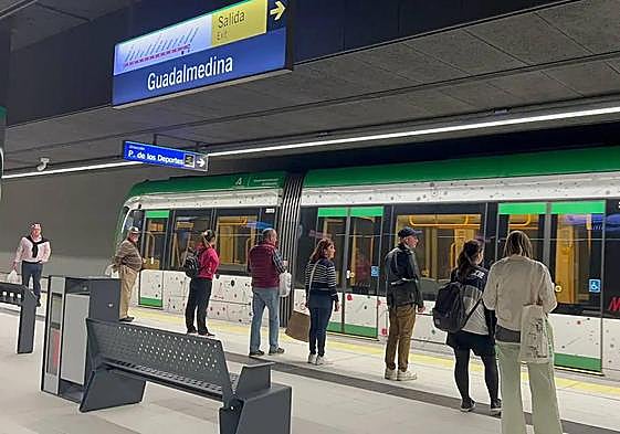 Late New Year's Eve metro service rolled out in Malaga for first time ...