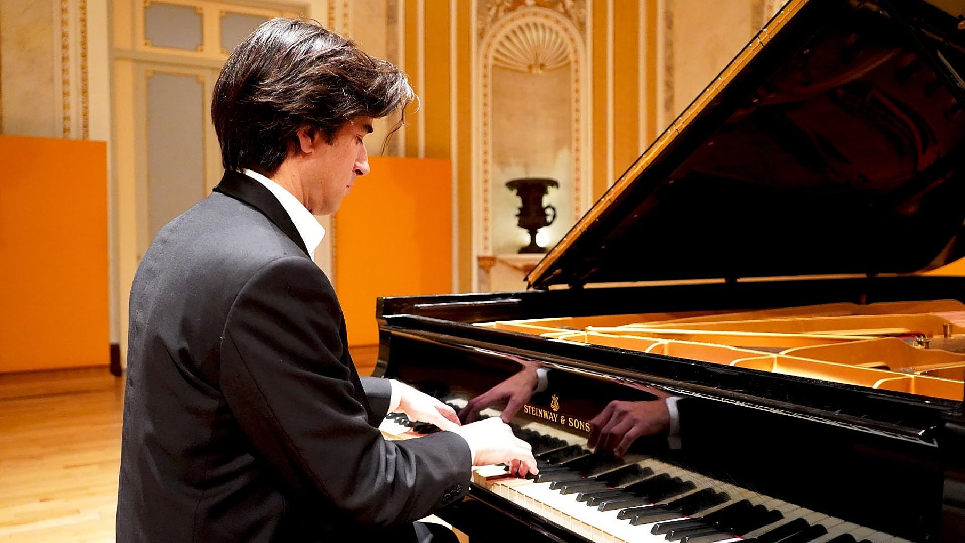 World's top young pianists to compete for 20,000-euro prize in Malaga ...