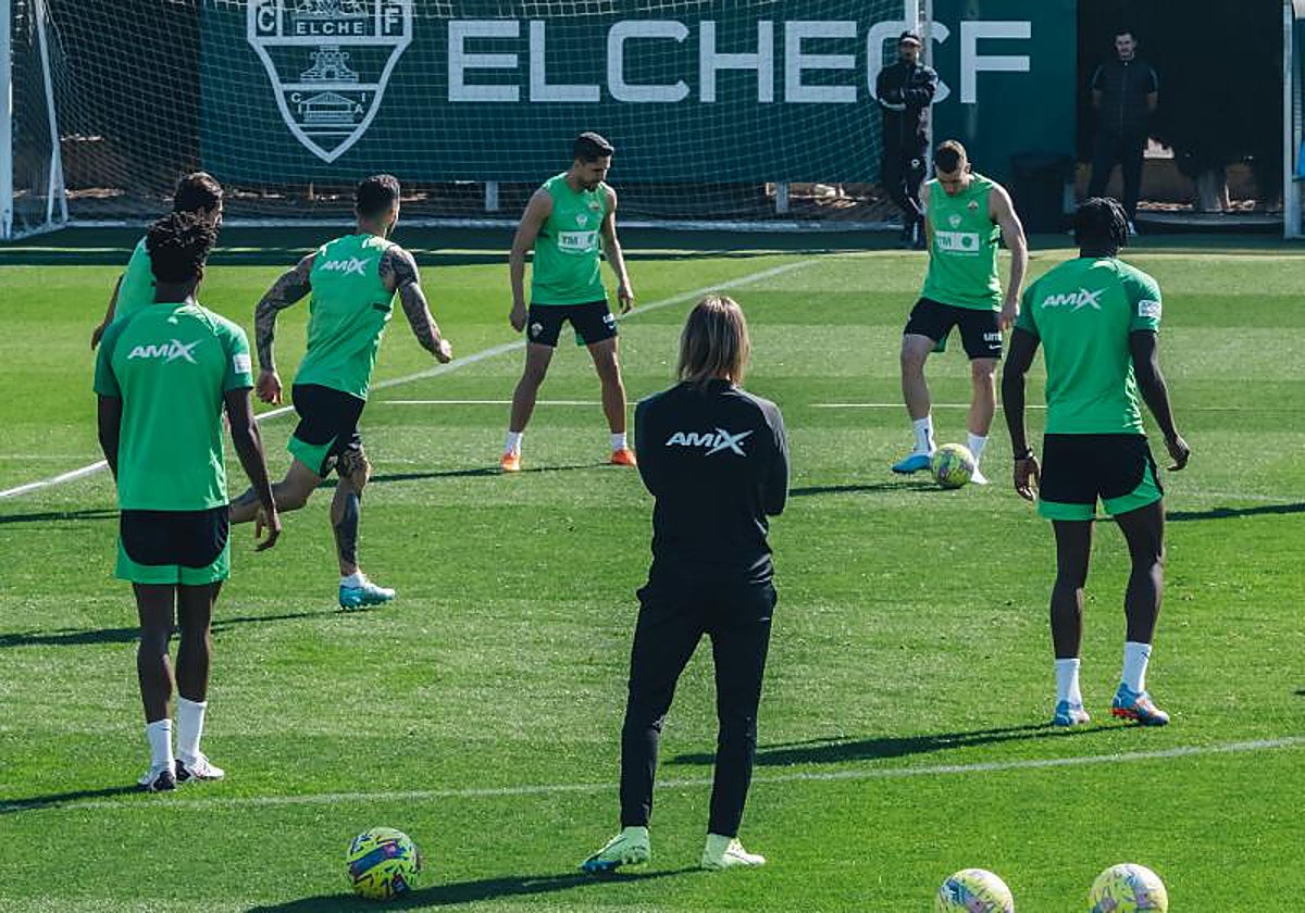 Así está la plantilla del Elche tras el descenso | TodoAlicante